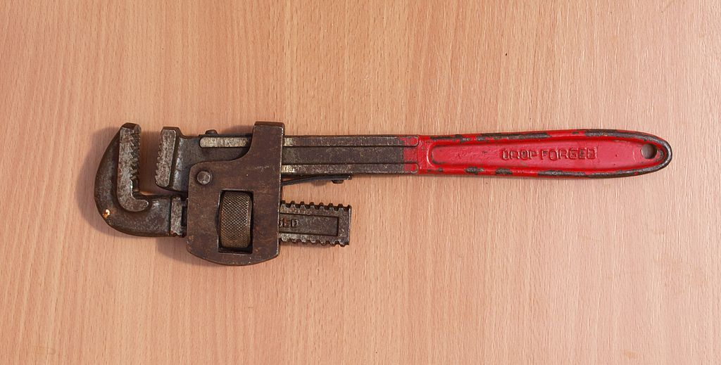 Clé à griffe : Guide d’achat et comparatif complet